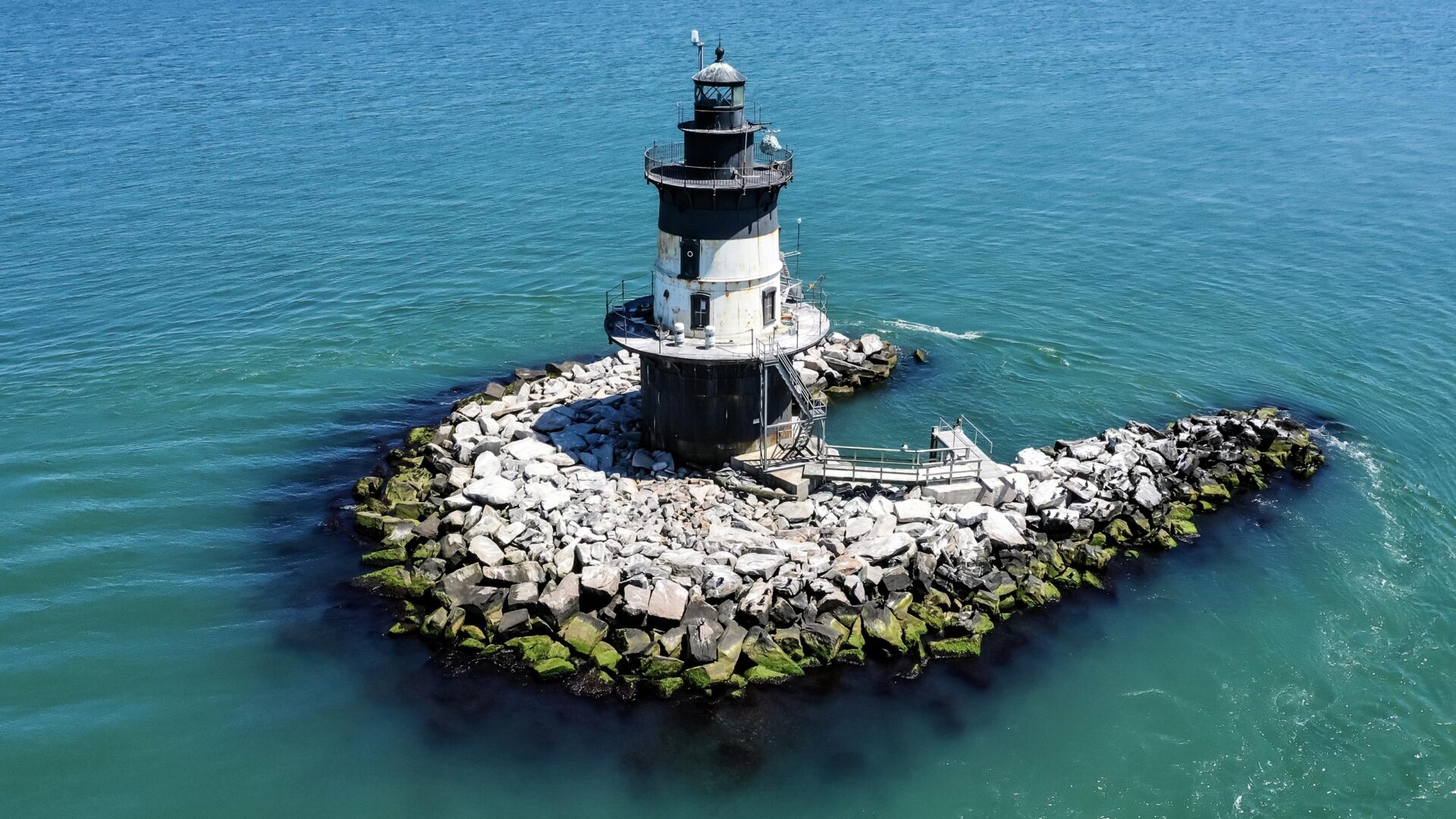 Orient Point: A Tranquil Retreat at the Eastern Tip of Long Island ...